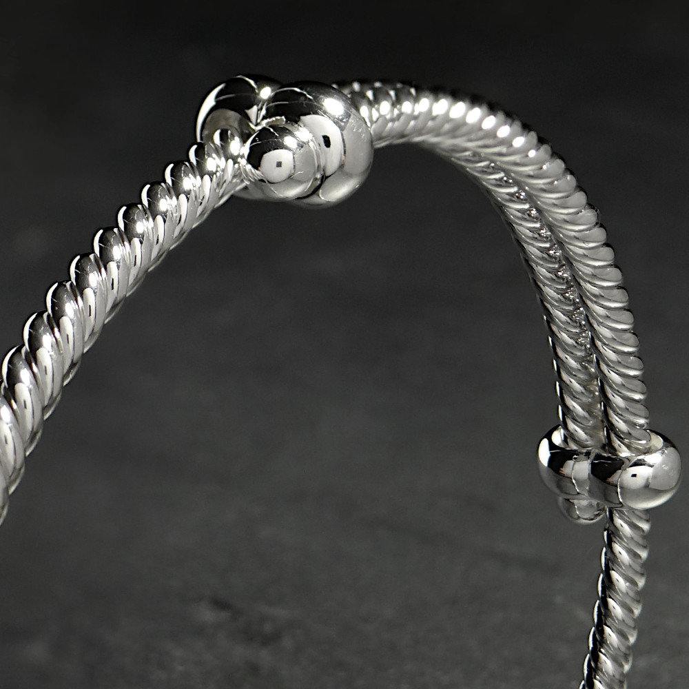 Sterling Silver Expandable Twisted Bangle | David Jonns